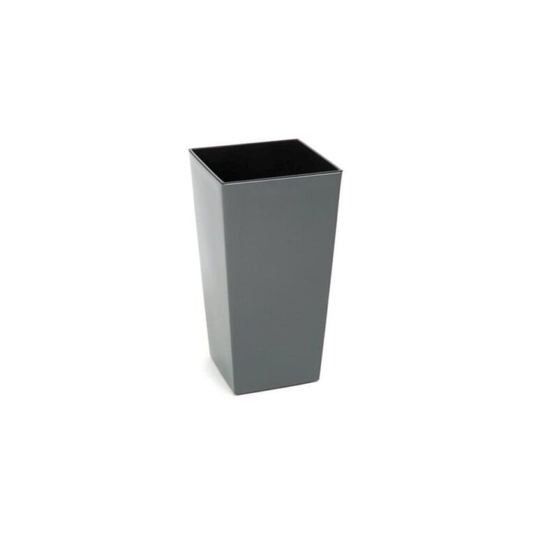 Cubico Planters from Evergreen Direct