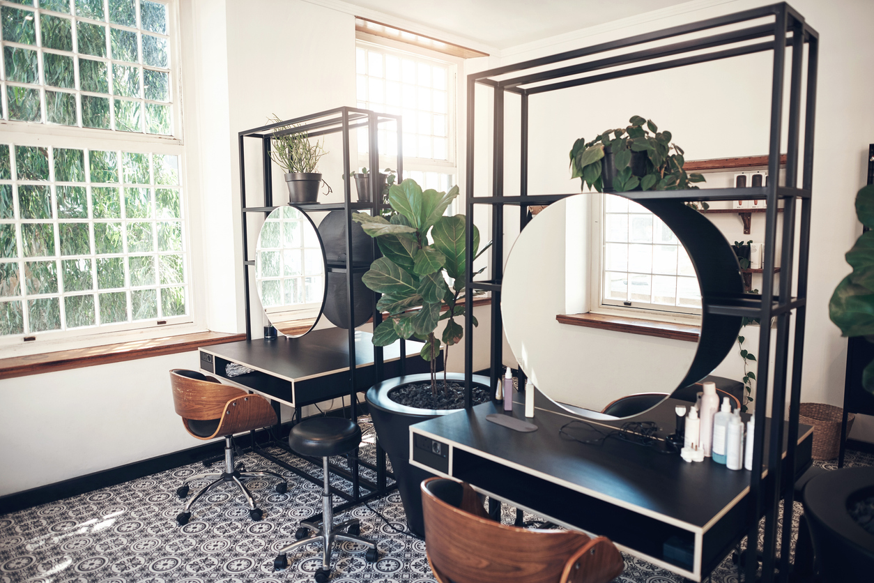 Transforming Salon Spaces With Stylish Artificial Greenery - Evergreen ...